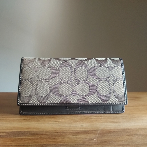 Coach | Bags | Coach Checkbook Cover Signature Double C Logo Brown Tan ...